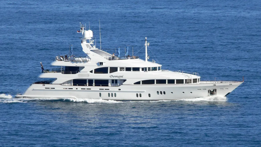 Domani yacht (Benetti, 45m, 2004)